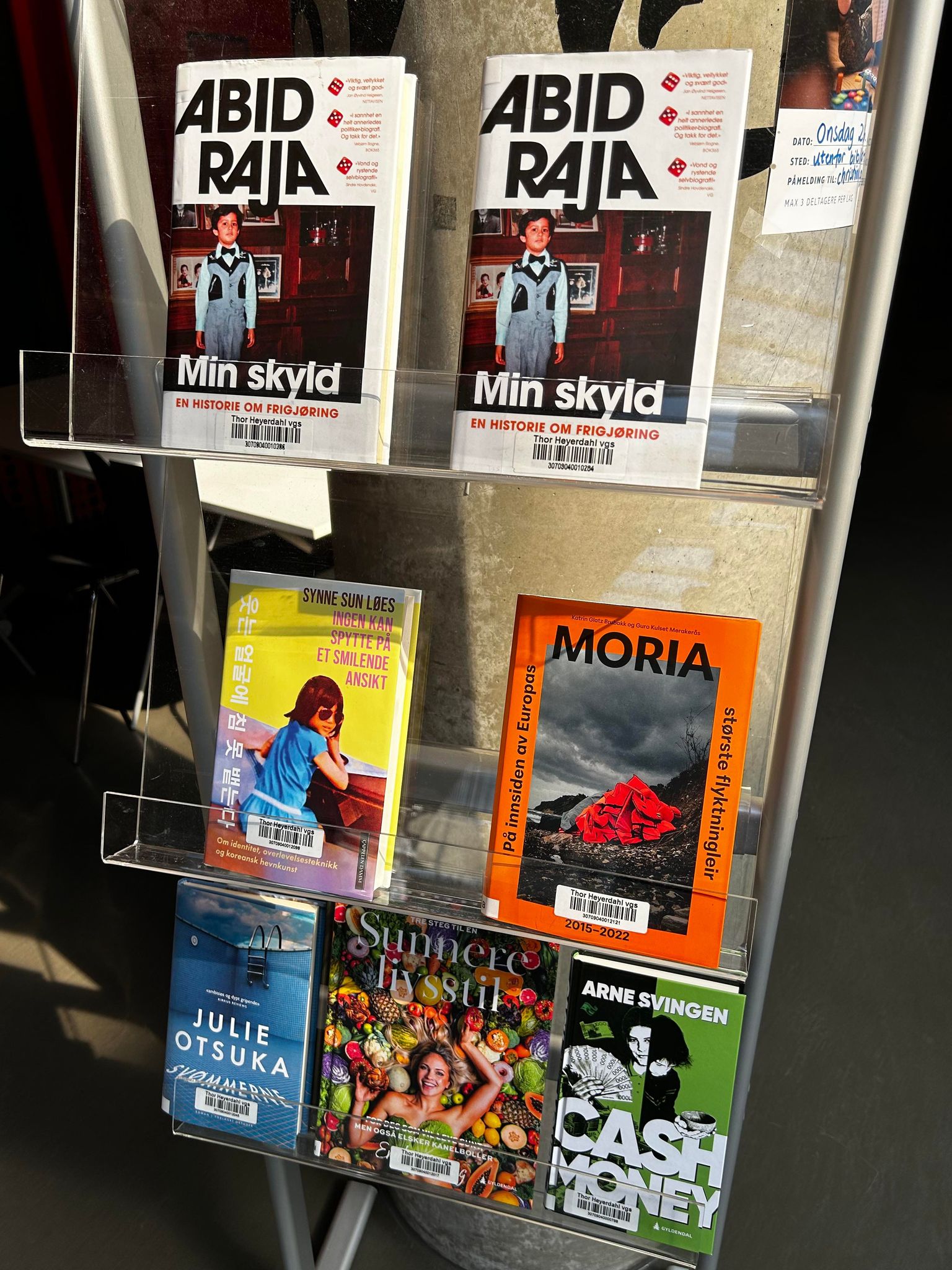 Abid Raja snakket om sin nye bok - Vestfold fylkeskommune